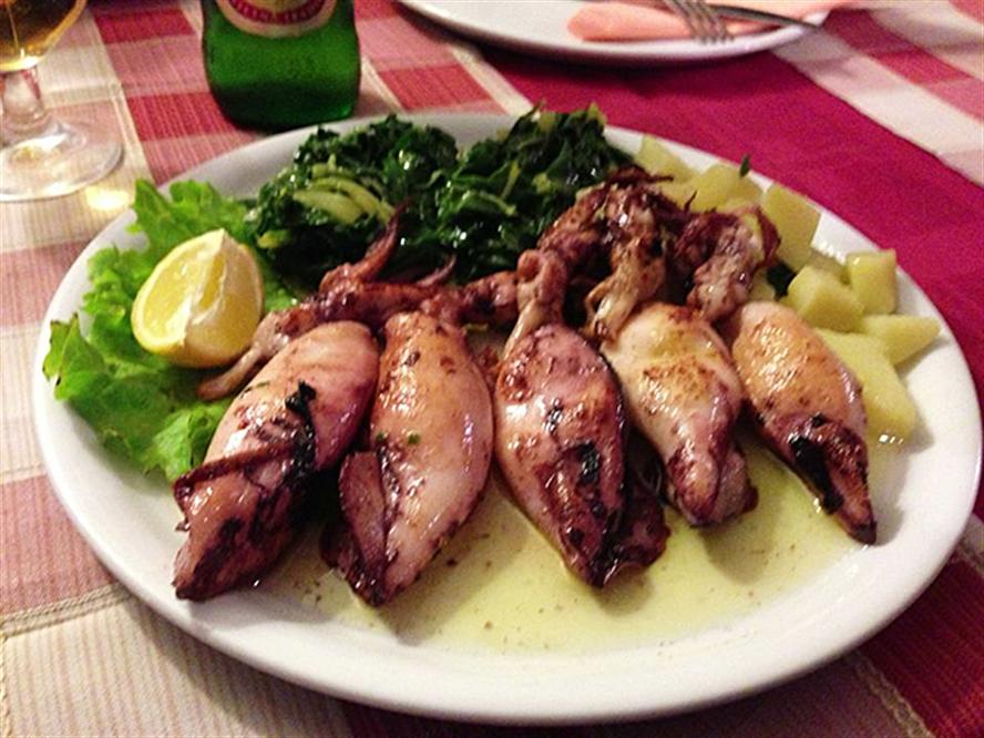 Restaurant Tavern Kod Ribara Jezera - eiland Murter - dinge om te doen ...