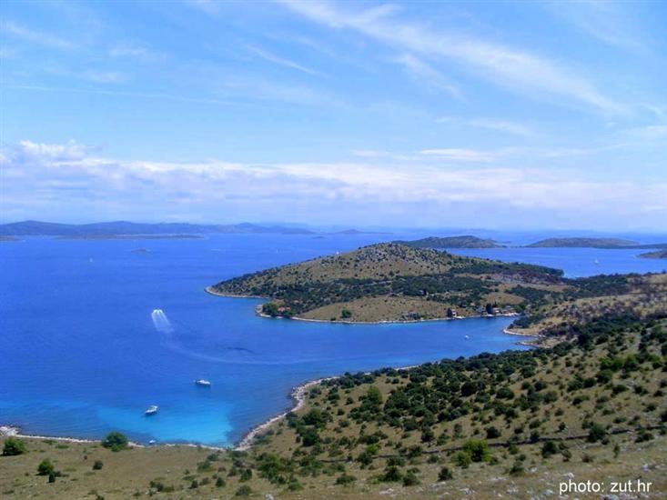Otok Žut - turistički vodič kroz Hrvatsku | Adriagate