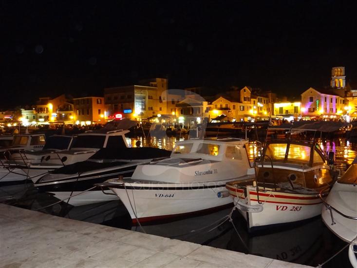 Volete visitare Vodice? | Guida turistica