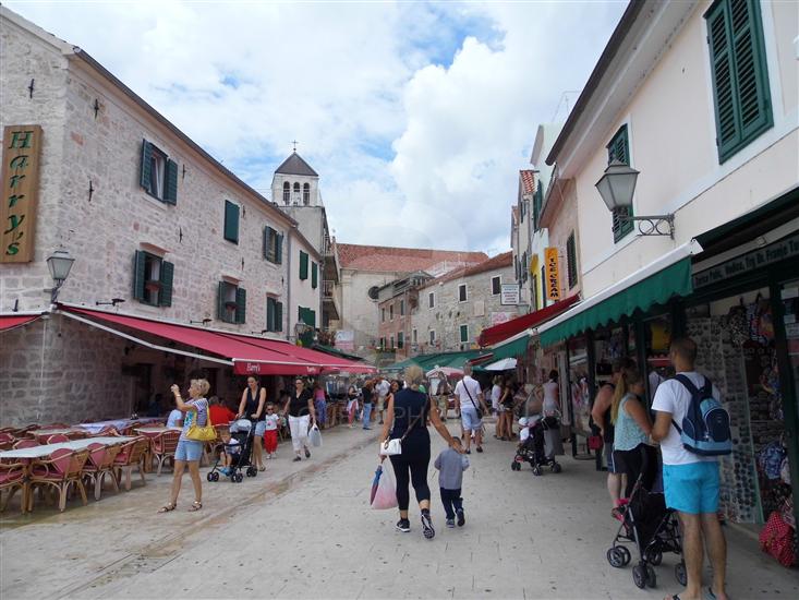 Vodice - tourist guide