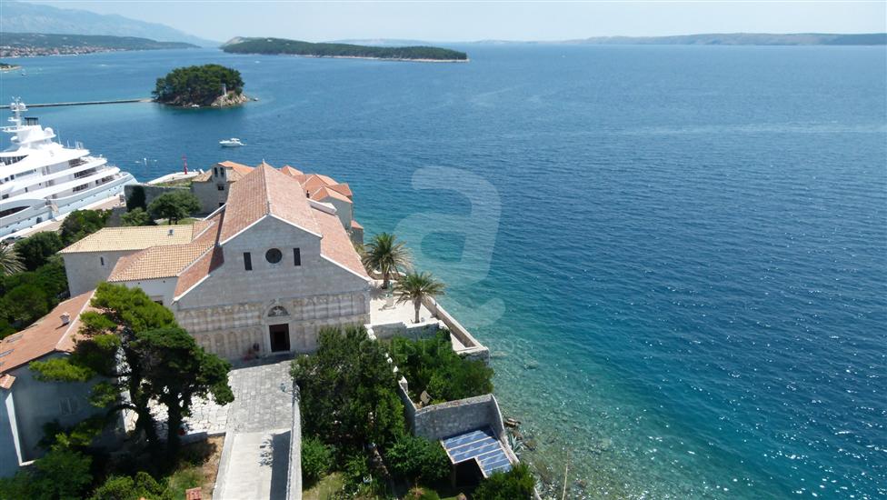 Volete visitare Banjol - isola di Rab? | Guida turistica