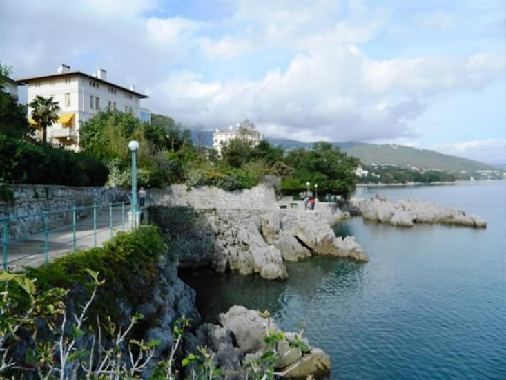 Lovran - tourist guide