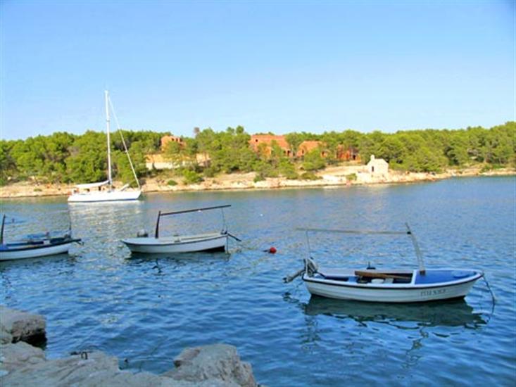 Milna - island Brac - tourist guide