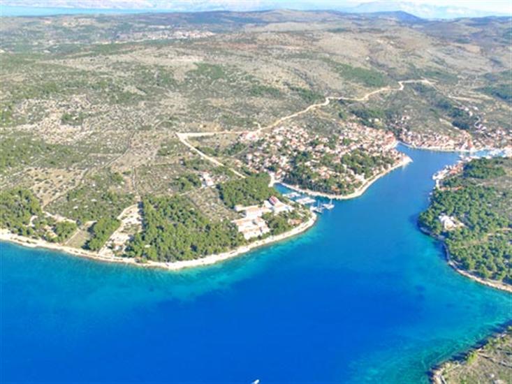 Milna - island Brac - tourist guide