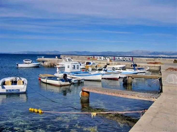 Mirca - island Brac - tourist guide