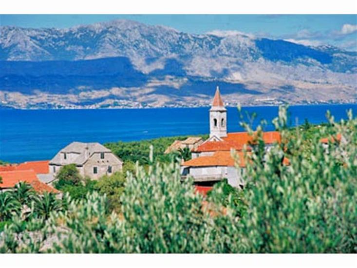 Mirca - island Brac - tourist guide