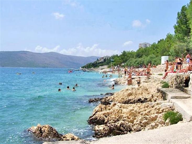 Seget Vranjica - tourist guide