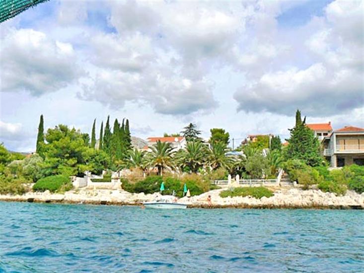 Seget Vranjica - tourist guide