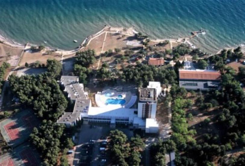 Starigrad Paklenica - tourist guide