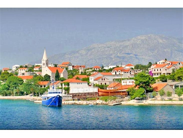 Sumartin - island Brac - tourist guide