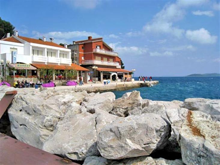 Bozava (island of Dugi otok) - tourist guide