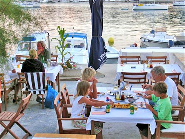 Prvic Luka - island Prvic - tourist guide