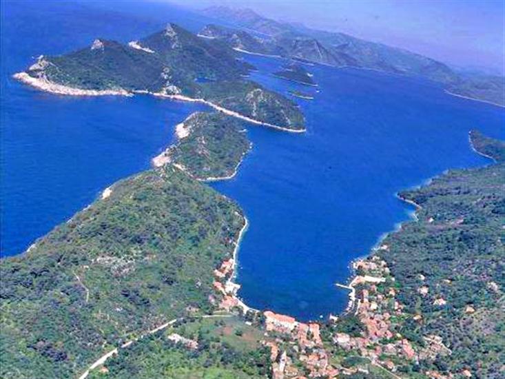 Sudurad - island Sipan - tourist guide