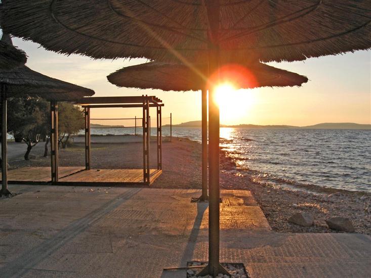 Möchten Sie Zaboric (Sibenik) besuchen? | Reiseführer