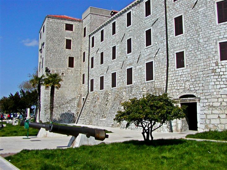 Sibenik - tourist guide