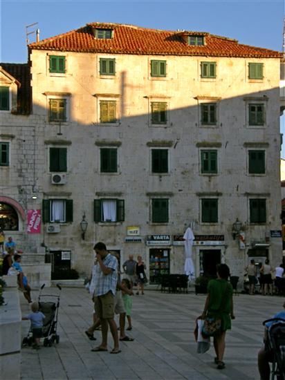Makarska - tourist guide