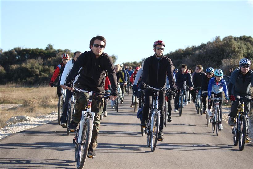 Vous souhaitez visiter Vir - île de Vir? | Guide touristique