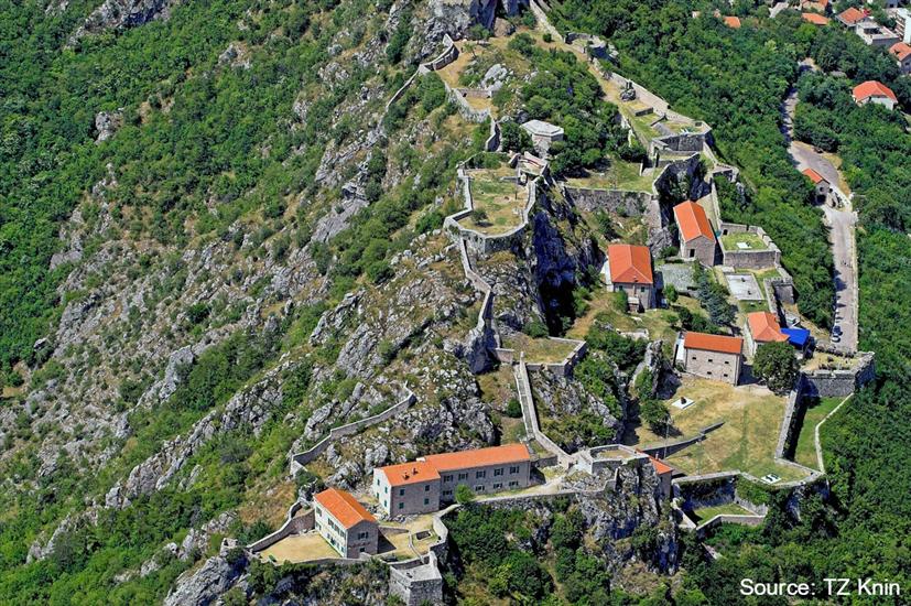 Szívesen ellátogatna Knin településre? | Útikalauz