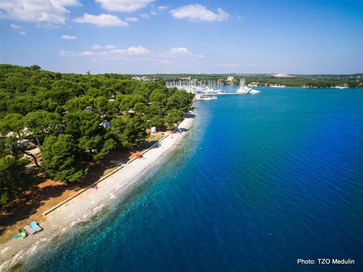 Pláž Pomer Medulin - Informace pro turisty - Pláž Pomer Chorvatsko