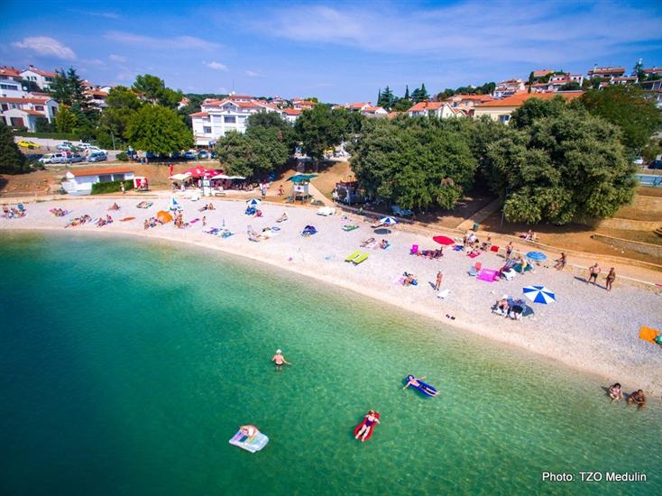 Beach Pješčana uvala Medulin - Tourist destination info - Beach ...