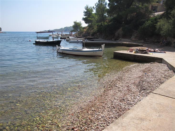 Pláž Basina Basina - Informace pro turisty - Pláž Basina Chorvatsko