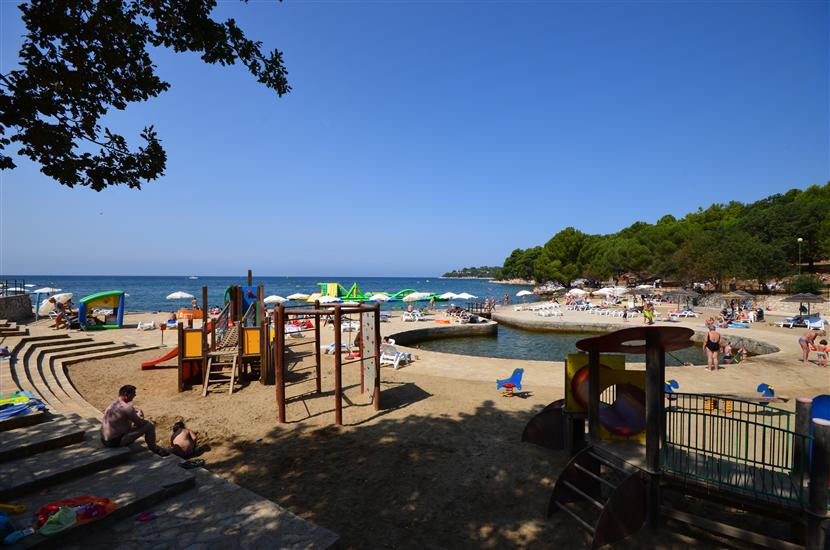 Strand Brulo Porec - Touristen Info - Strand Brulo Kroatien