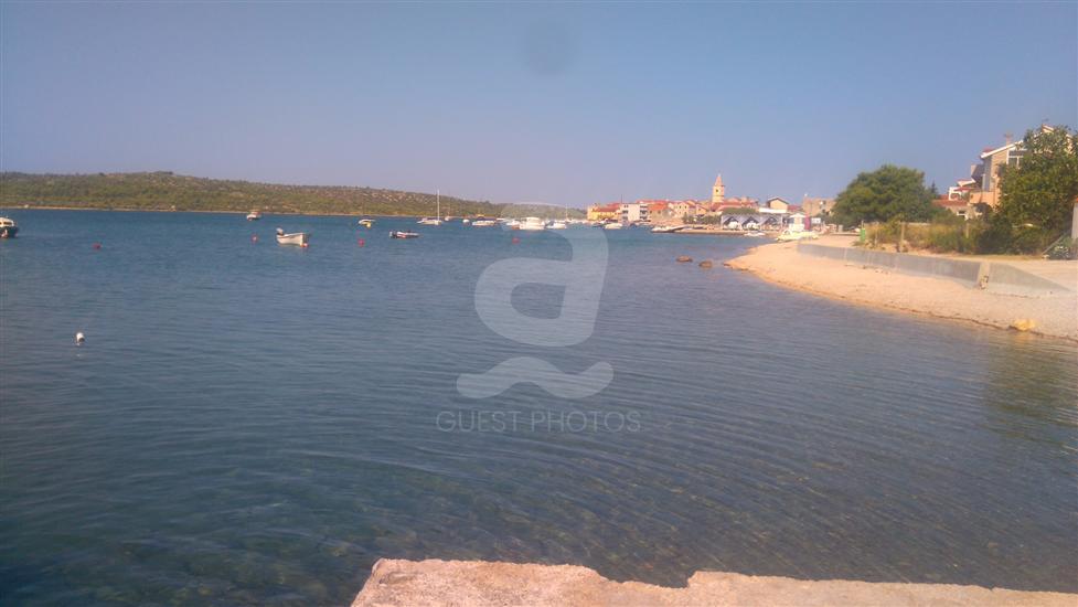 Chcecie odwiedzić Pirovac? | Przewodnik Turystyczny