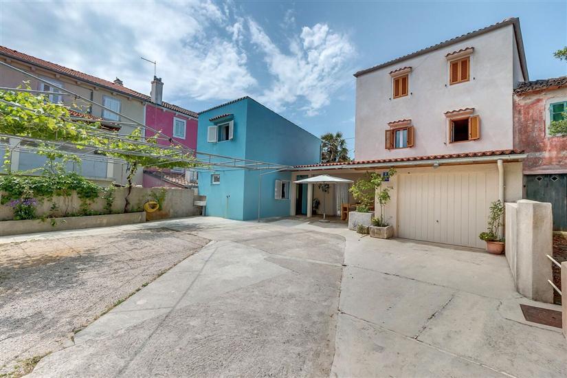 Namestitev Apartmaji in Soba Rukonić 40061 Nerezine - otok Losinj ...