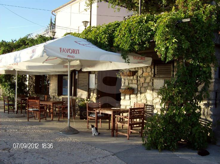 Želite posjetiti Karlobag? | Turistički vodič