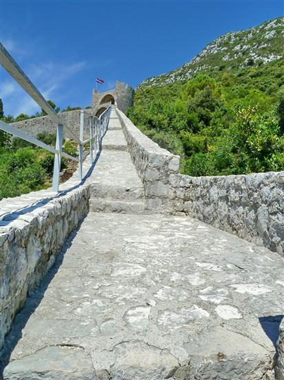 Volete visitare Ston? | Guida turistica