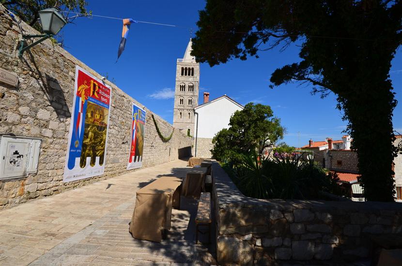 Vous souhaitez visiter Rab - île de Rab? | Guide touristique