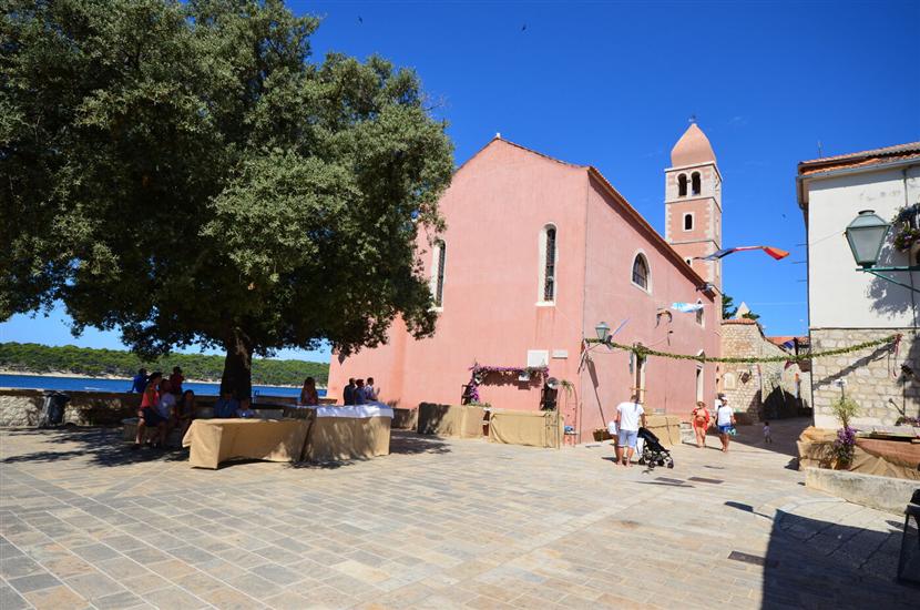 Volete visitare Rab - isola di Rab? | Guida turistica