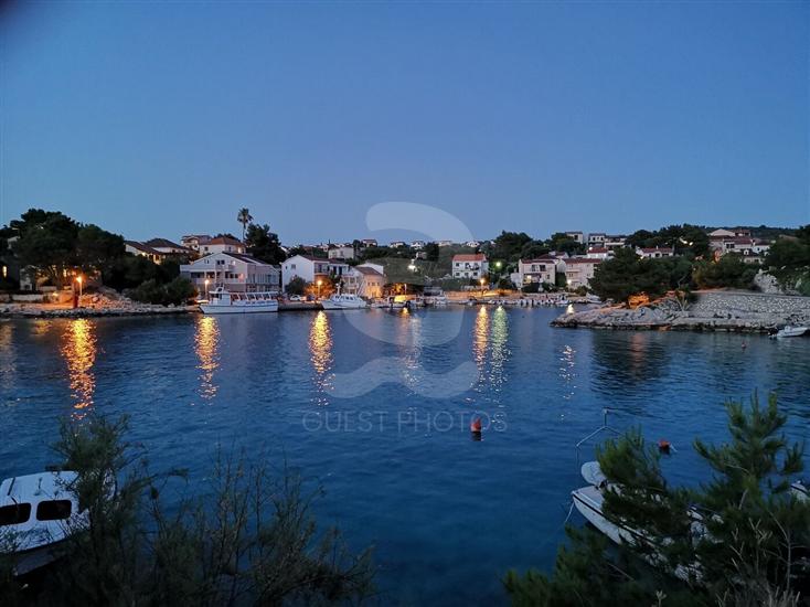 Boende Lägenhet Smiljana 58371 Razanj, boende Šibeniks Riviera