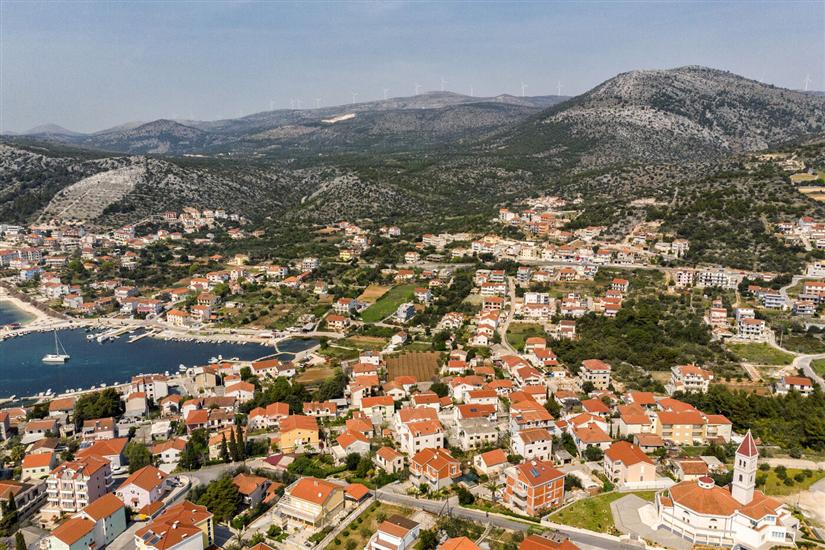 Seget Vranjica - tourist guide