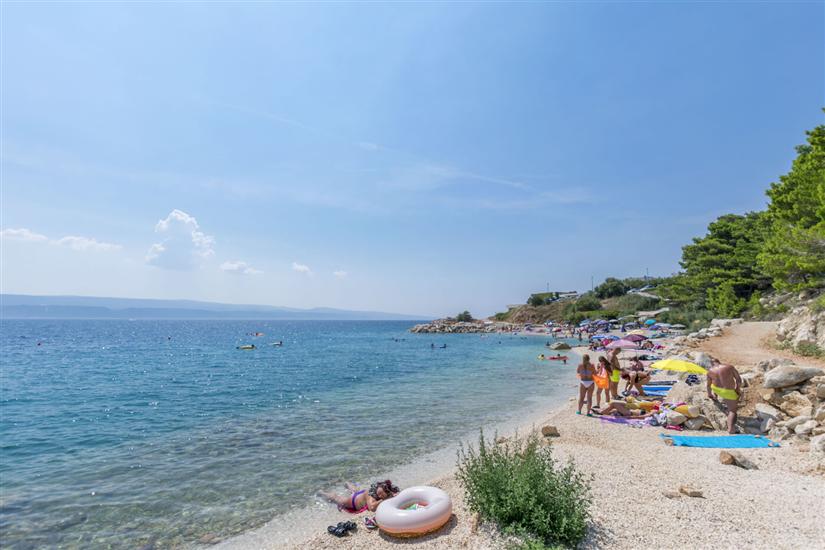 Lokva Rogoznica - tourist guide