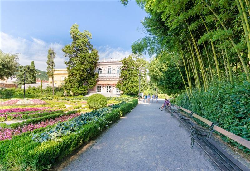 Opatija - tourist guide