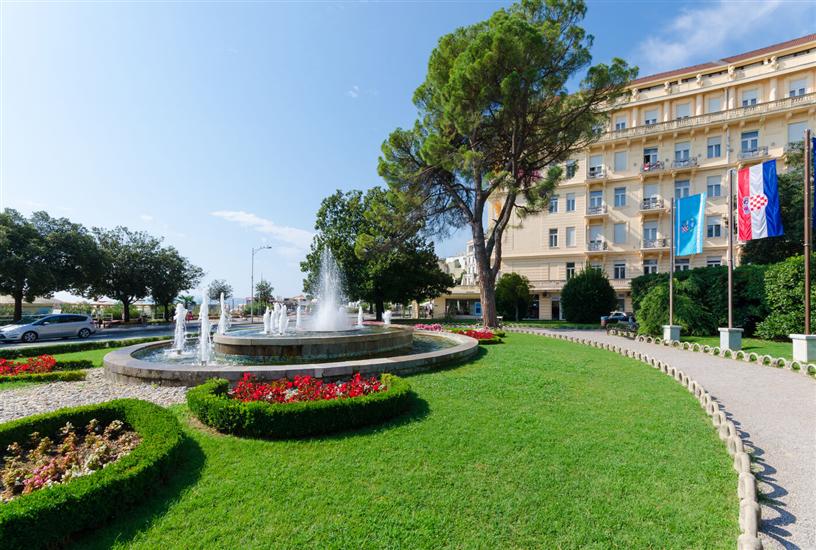 Opatija - tourist guide