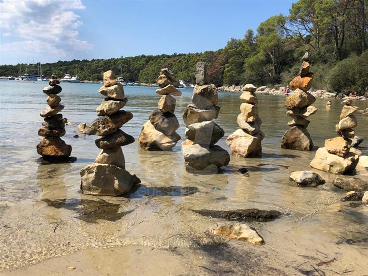 Kampor - island Rab - tourist guide