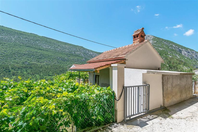 Accommodation House Coso 78611 Podašpilje, accommodation Split and ...