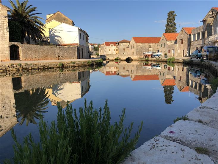 Accommodation House Morko 11852 Vrboska - island Hvar, accommodation ...