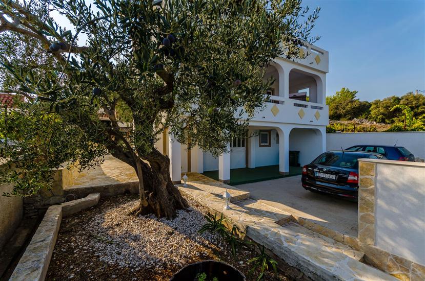 Accommodation House Roko 89581 Marina, accommodation Split and Trogir ...