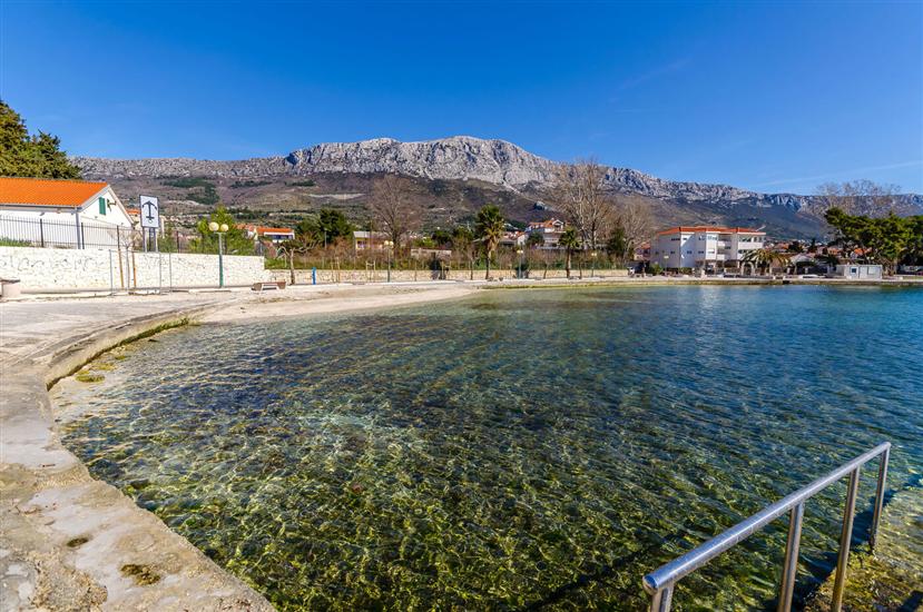 Accommodation Apartments Helios 91521 Kastel Gomilica, accommodation ...