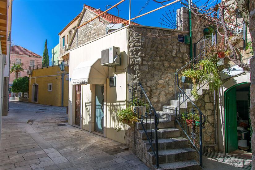 Ubytování Apartmán Green terrace 98561 Omis, ubytování Split a riviéra ...