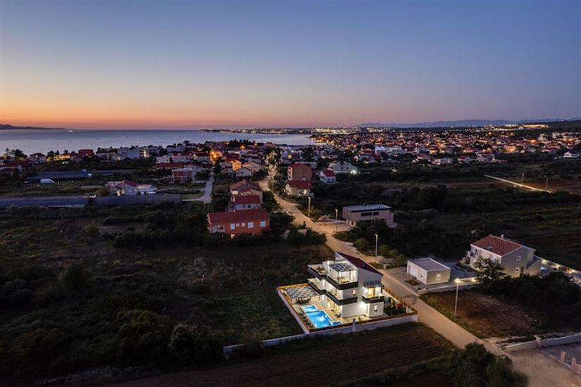 Vila Jomani V8081 Bibinje, luksuzne vily Riviéra Zadar