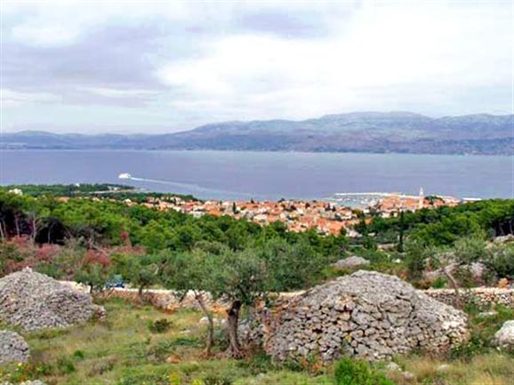 Mirca - island Brac - tourist guide