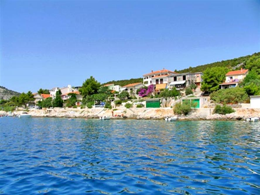 Vinisce reseguide - Vinisce (Kroatien) turistmål info