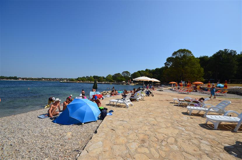Strand Borik Porec - Touristen Info - Strand Borik Kroatien