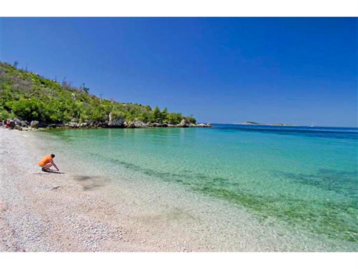 La plage de Plat - Plat (Dubrovnik) | Plages en Croatie