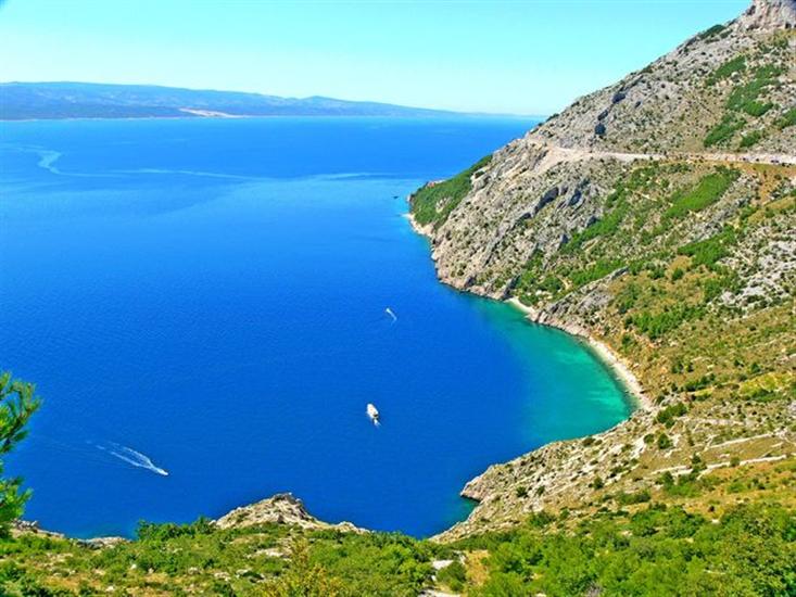 Vrulja beach - Brela | Croatian beaches